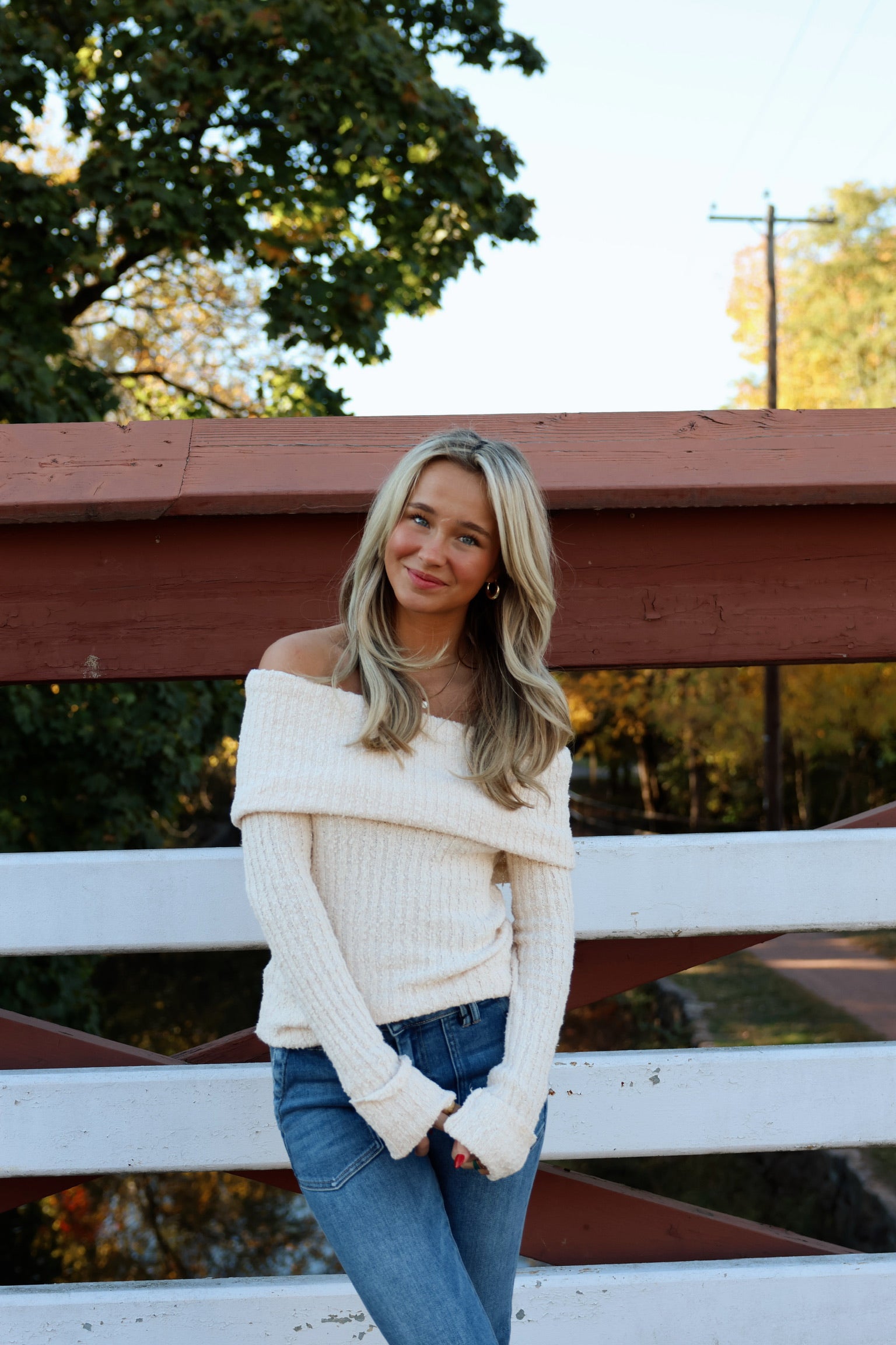 Kaelyn Sweater Ivory – Giana Rose Couture